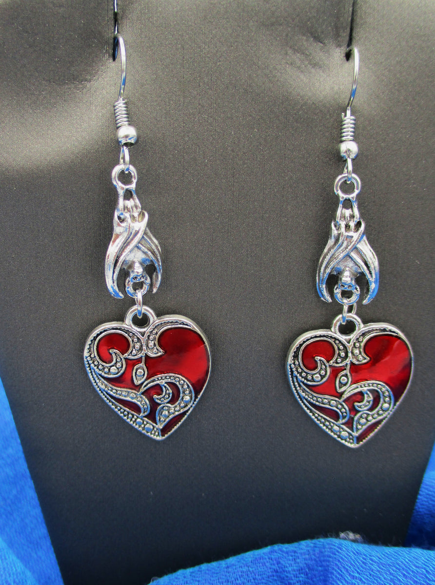 Queen's Hearts, 1.5" – Animal Aid Unlimited